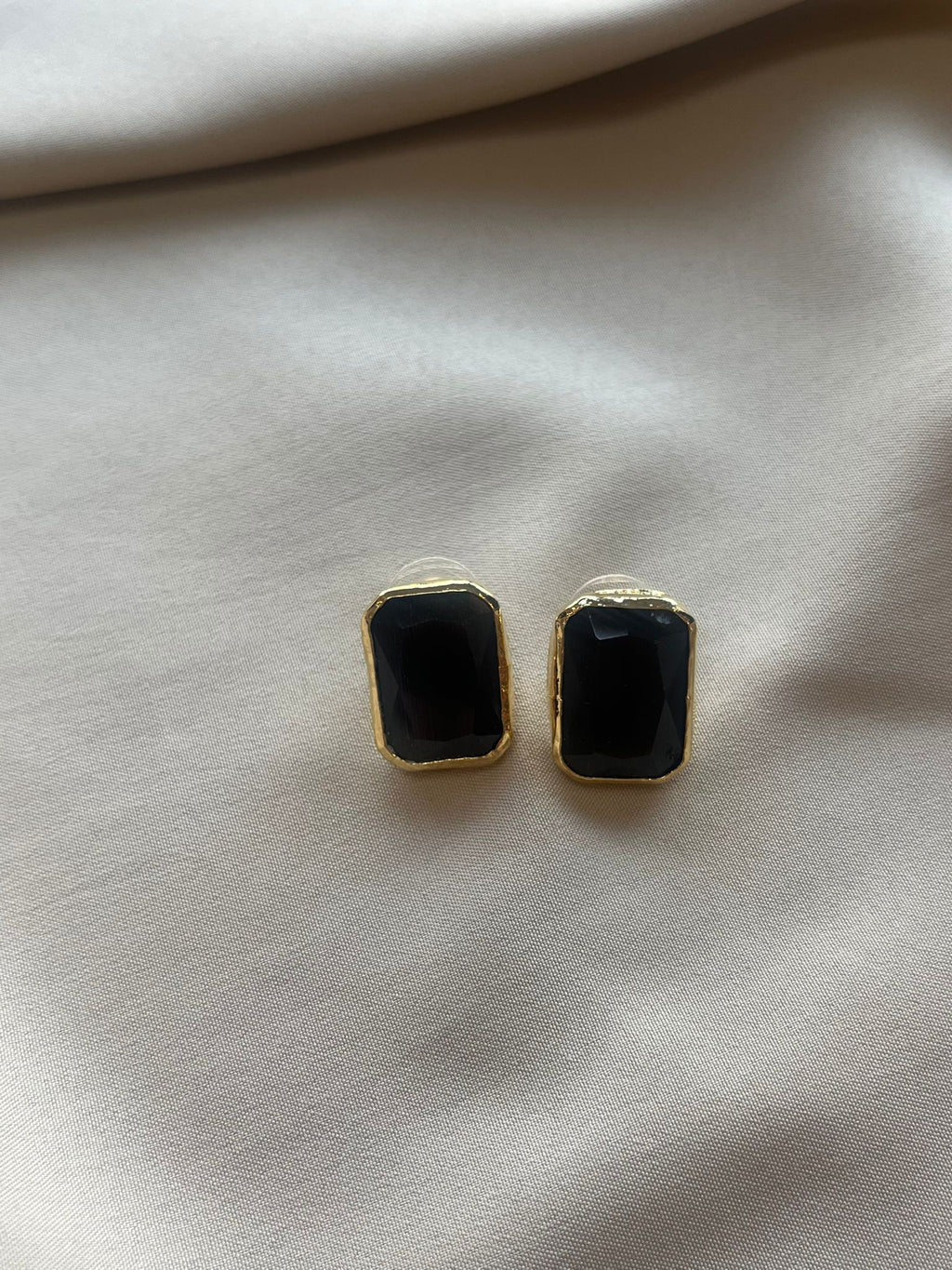 Black Rectangular Earrings – opujewels