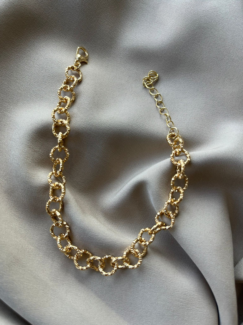 Dainty Hoop Bracelet – opujewels