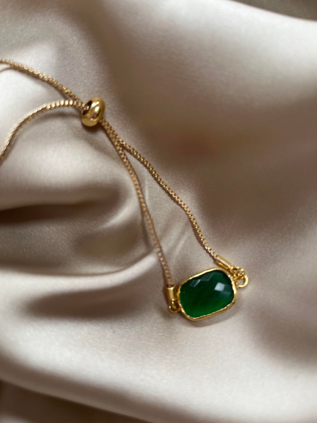 Emerald Green Fine Chain Bracelet – opujewels
